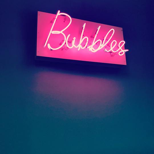 Bubbles Sign – Neon Garage